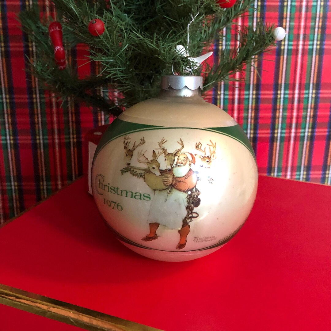 Vintage 70's christmas 1976 Norman Rockwell Christmas Tree Ball 1976 ...