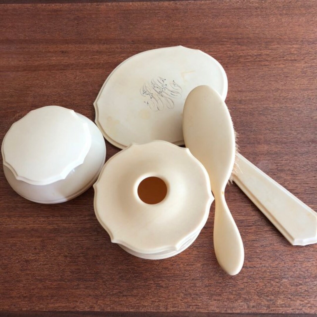 Vintage 1920's French Ivory Pyralin Du Barry Vanity Set - 20's ...