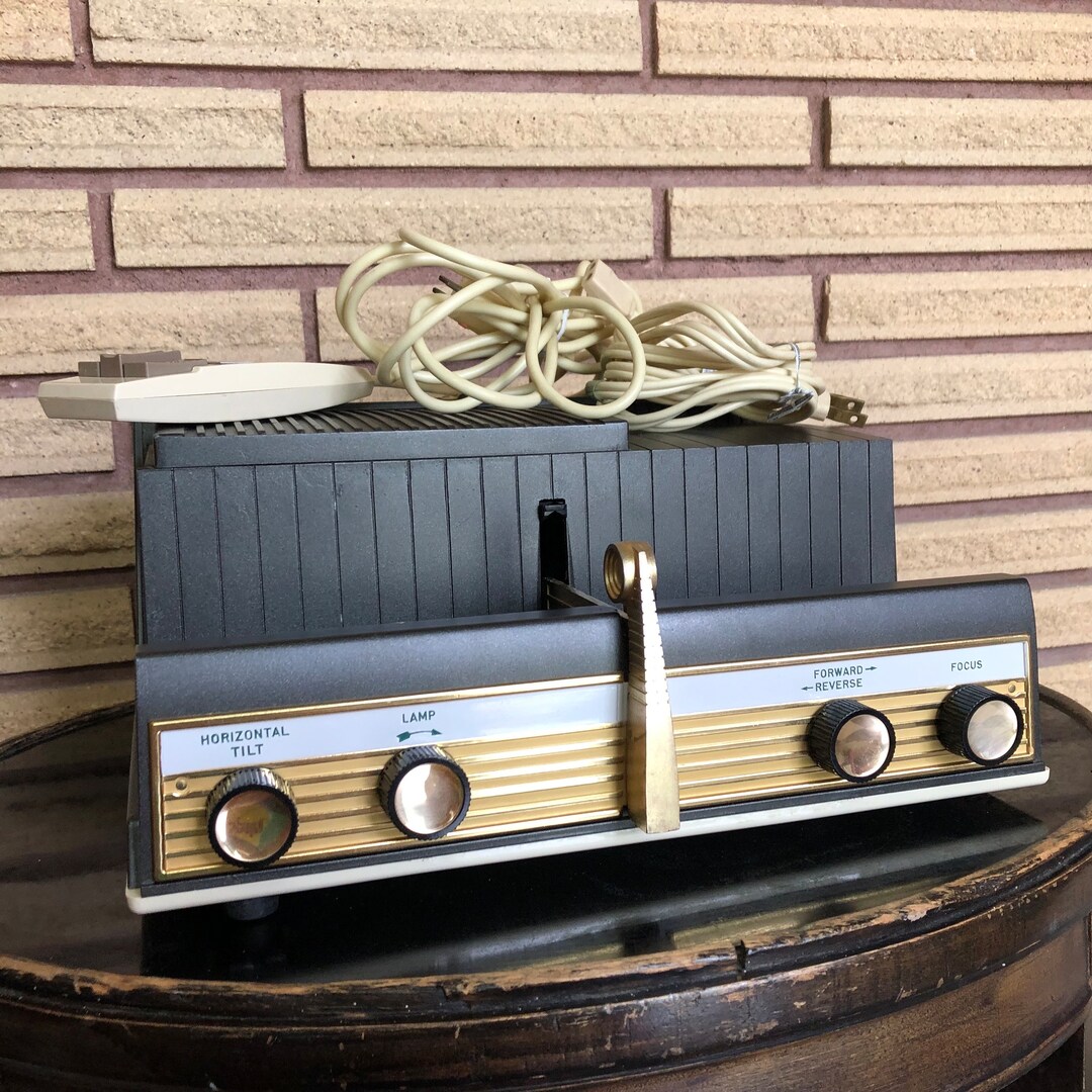 Vintage 70's Eaton's Optina Slide Projector "500" - 70's Slide ...