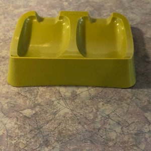 Vintage 70's Avocado Green Plastic Tupperware Spoon Rest - Kitchen ...