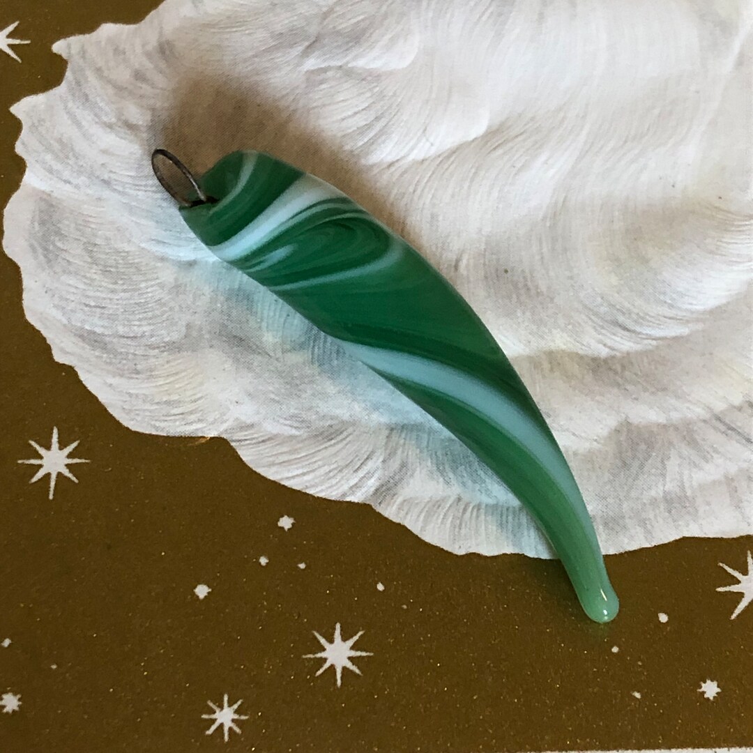 Vintage Jadeite Green and White Glass Shark Tooth Pendant Necklace ...