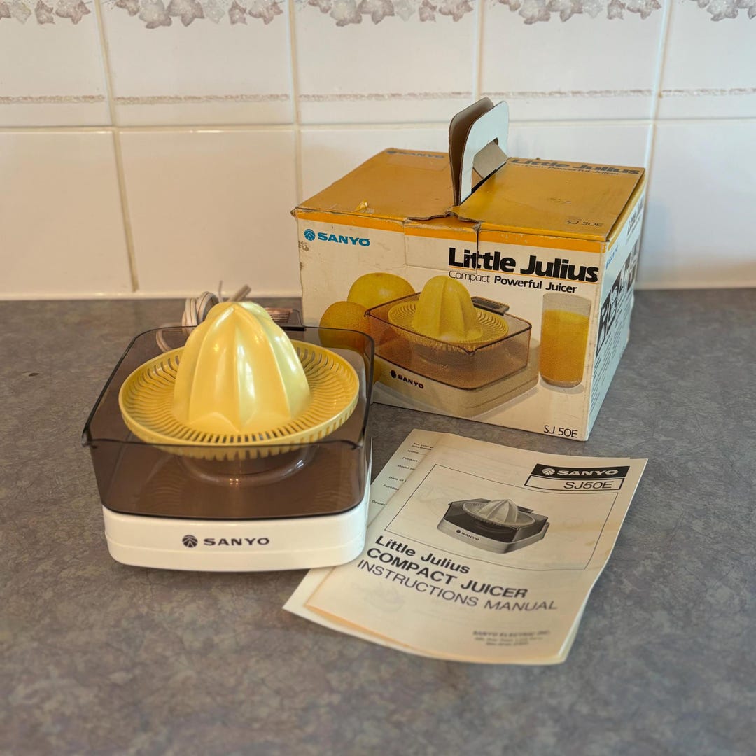 Vintage 80's Little Julius - Compact Powerful Juicer - Electric Juicer ...