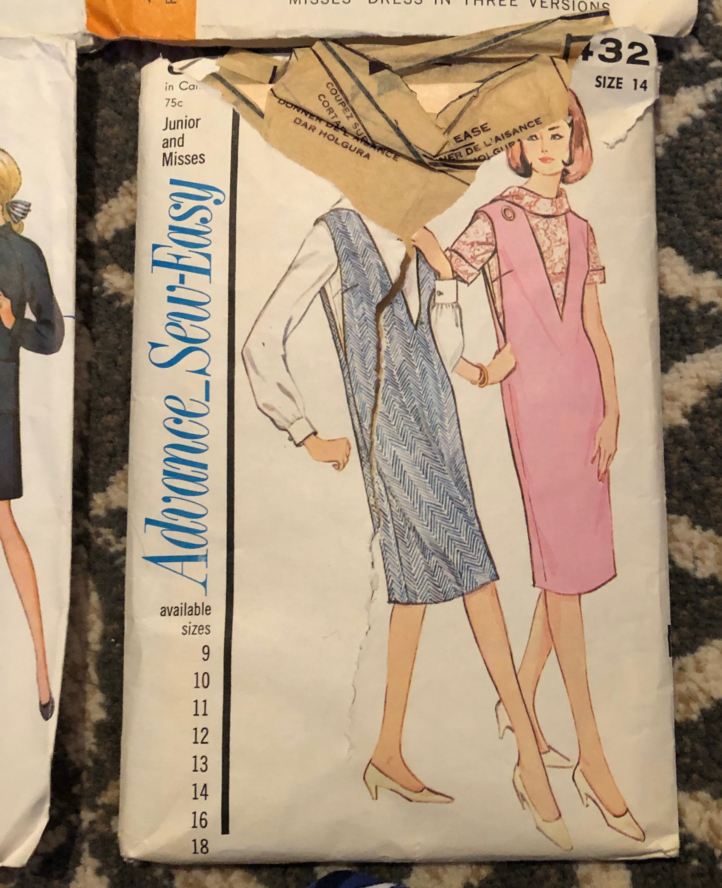 Vintage 70's Style Dress Patterns - 4 - #7400, 8865, 8906, 3432 ...