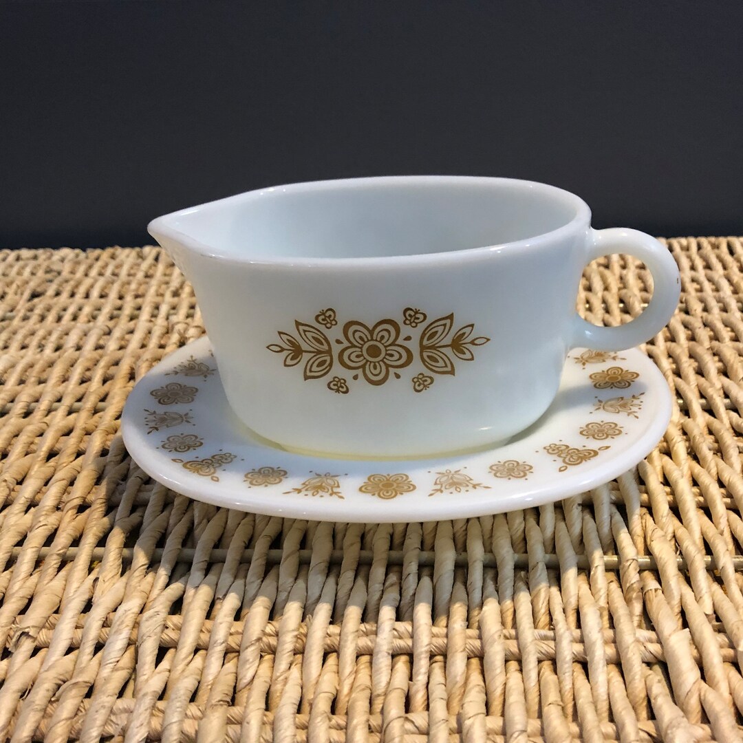 Vintage 70's Pyrex Butterfly Gold Gravy Bowl and Underplate - Serving ...