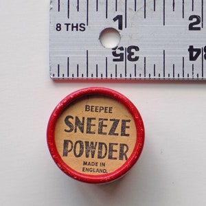 1930s-1950s BEEPEE Sneeze Powder Box / Made in England / Gag - Etsy