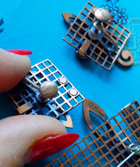 1950s Copper set of a music themed pin and screw earr… - Gem