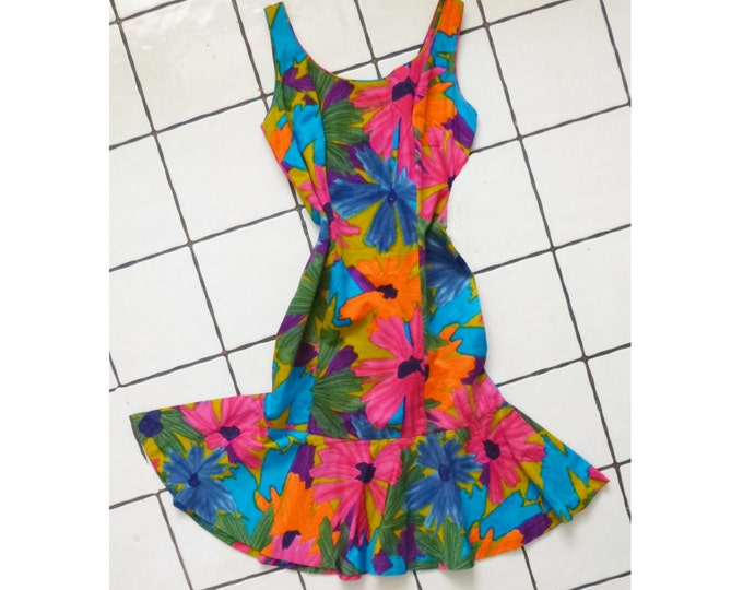 1960's Tiki Fishtail Dress by Toni Richards for Liberty - Etsy