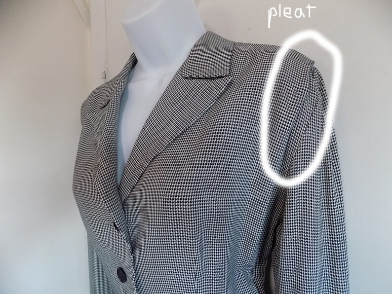 1940s Art Deco Rayon Houndstooth Blazer With Fancy Pablum, R&K Label ...