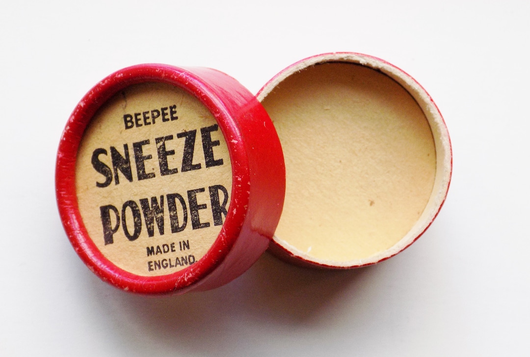 1930s-1950s BEEPEE Sneeze Powder Box / Made in England / Gag - Etsy
