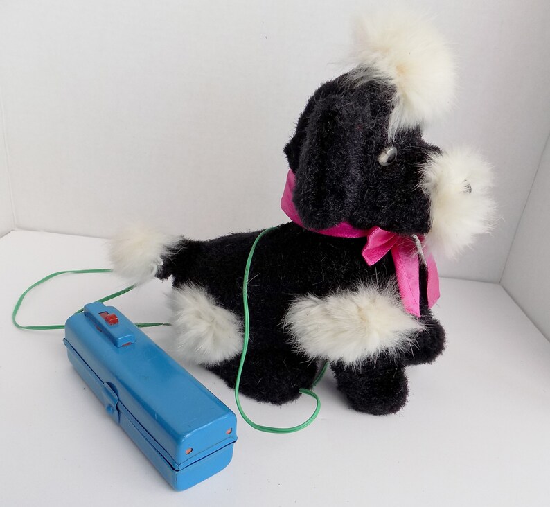 1950s Barking, Moving Dog With Fur-like Trim/ Made in Japan / Needs ...