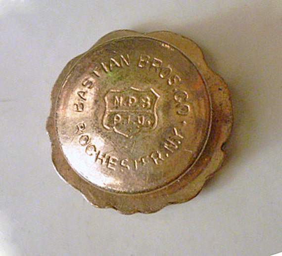 1940's Enameled Safety "pin" from Syracuse NY - Gem