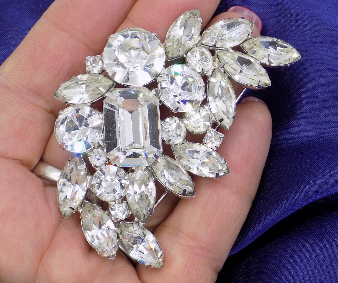 1950s-60s Large Glam 2.5" Rhinestone Brooch by KRAMER, Very Sparkly ...