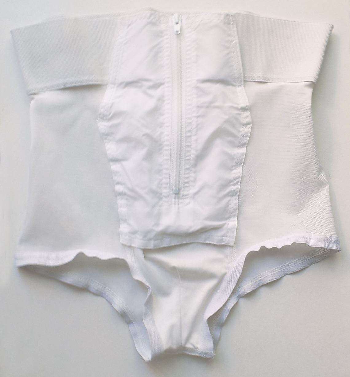 1970s Man's Girdle / Male Body Shaper / Shapewear / Kinky ...