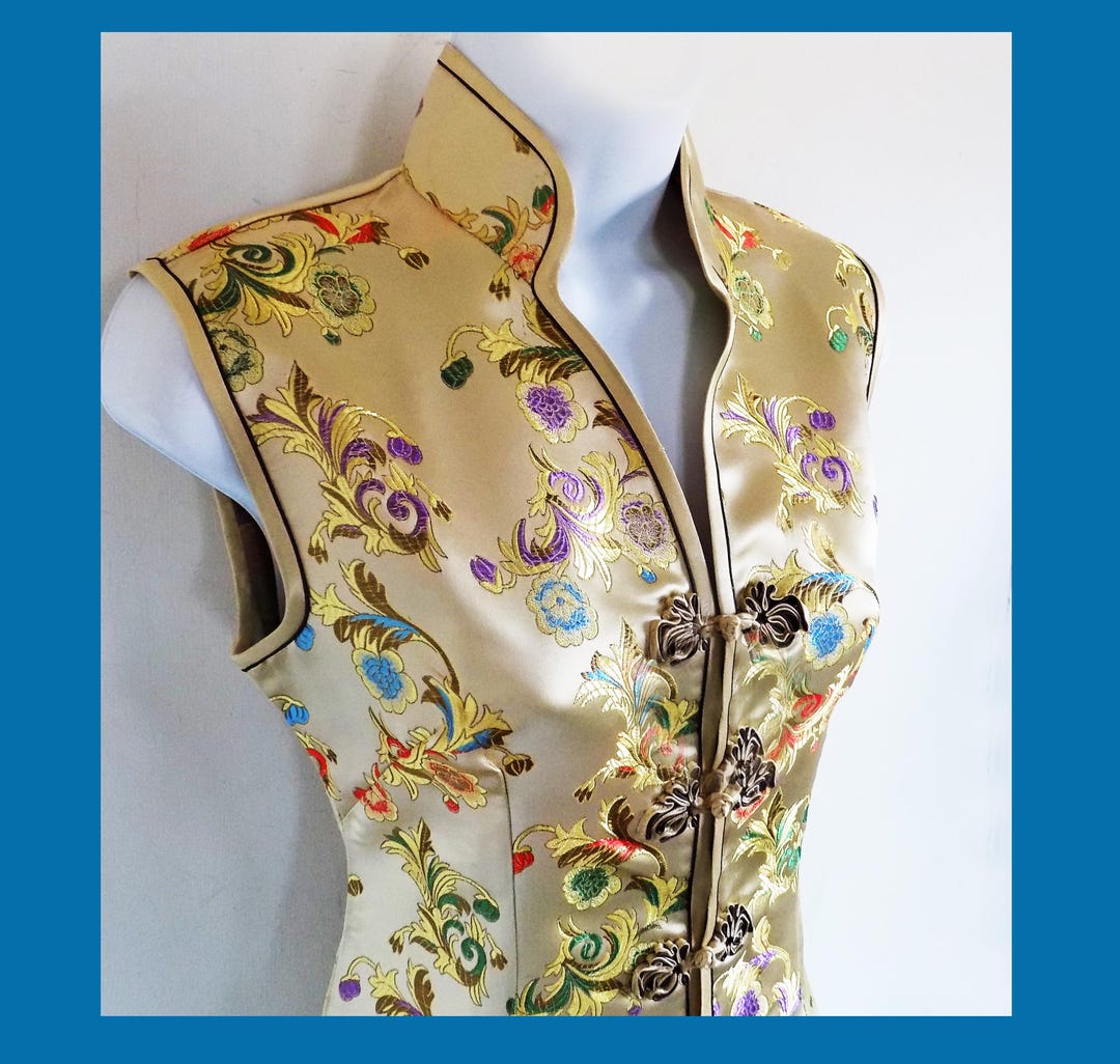 Vintage Gold Colored Cheongsam Chinese Dress With Unusual Center Front ...