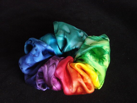 Rainbow scrunchie with salt pattern | Etsy
