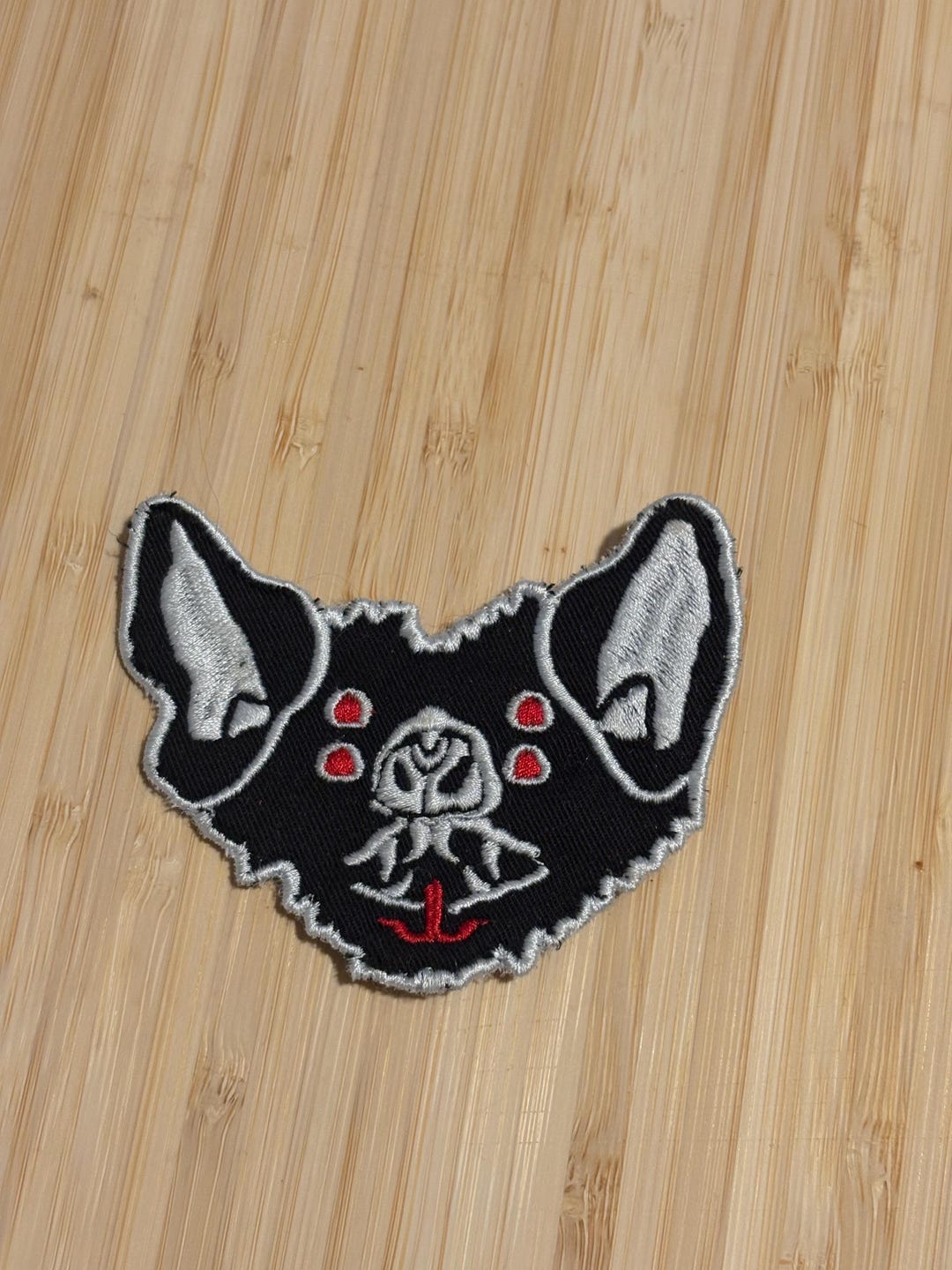 Gothic Vampire Bat Iron on Patch- Halloween Embroidered Patch, Creepy ...