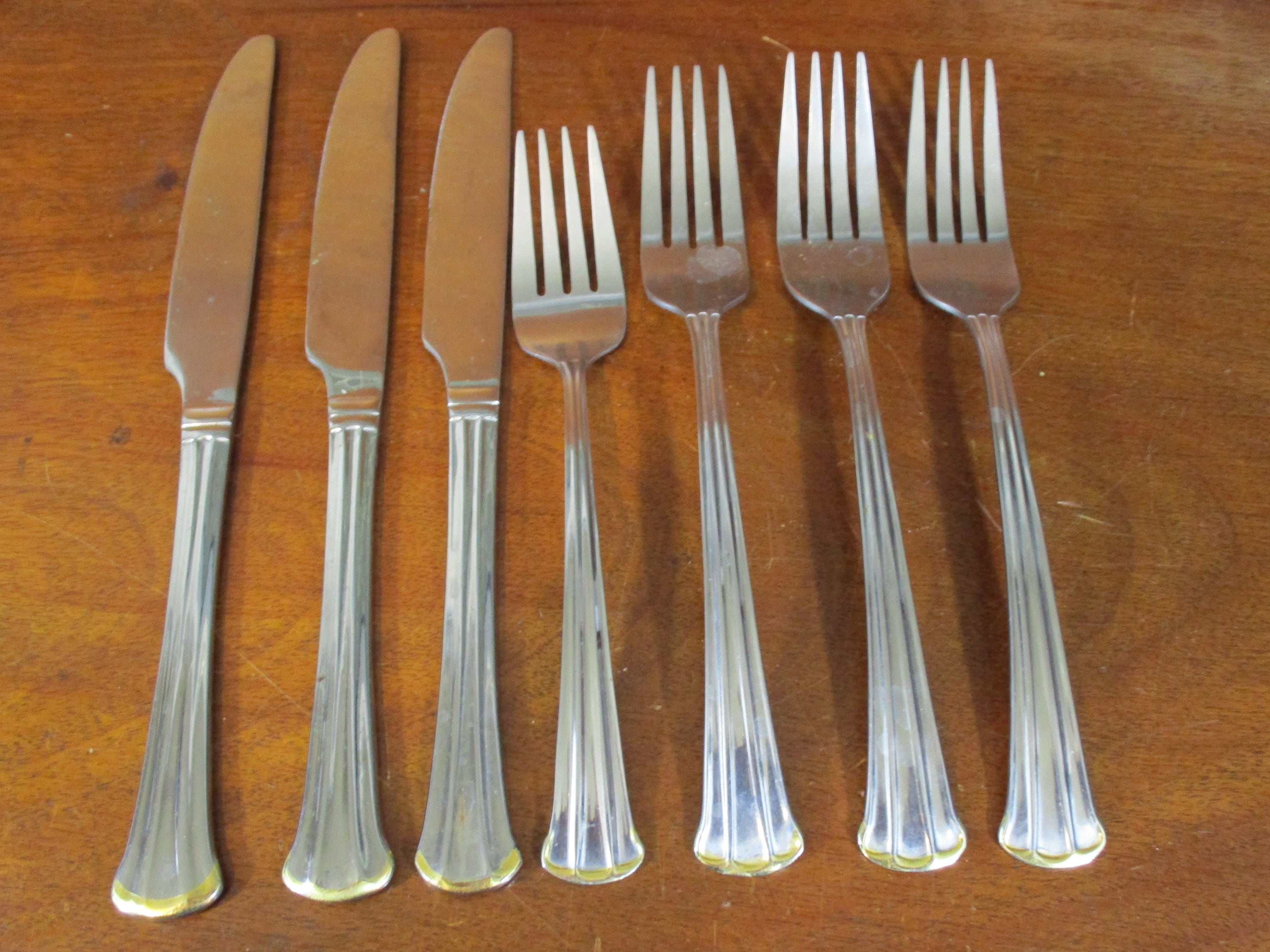 Vintage Flatware set utensils with ridges flared tip | Etsy