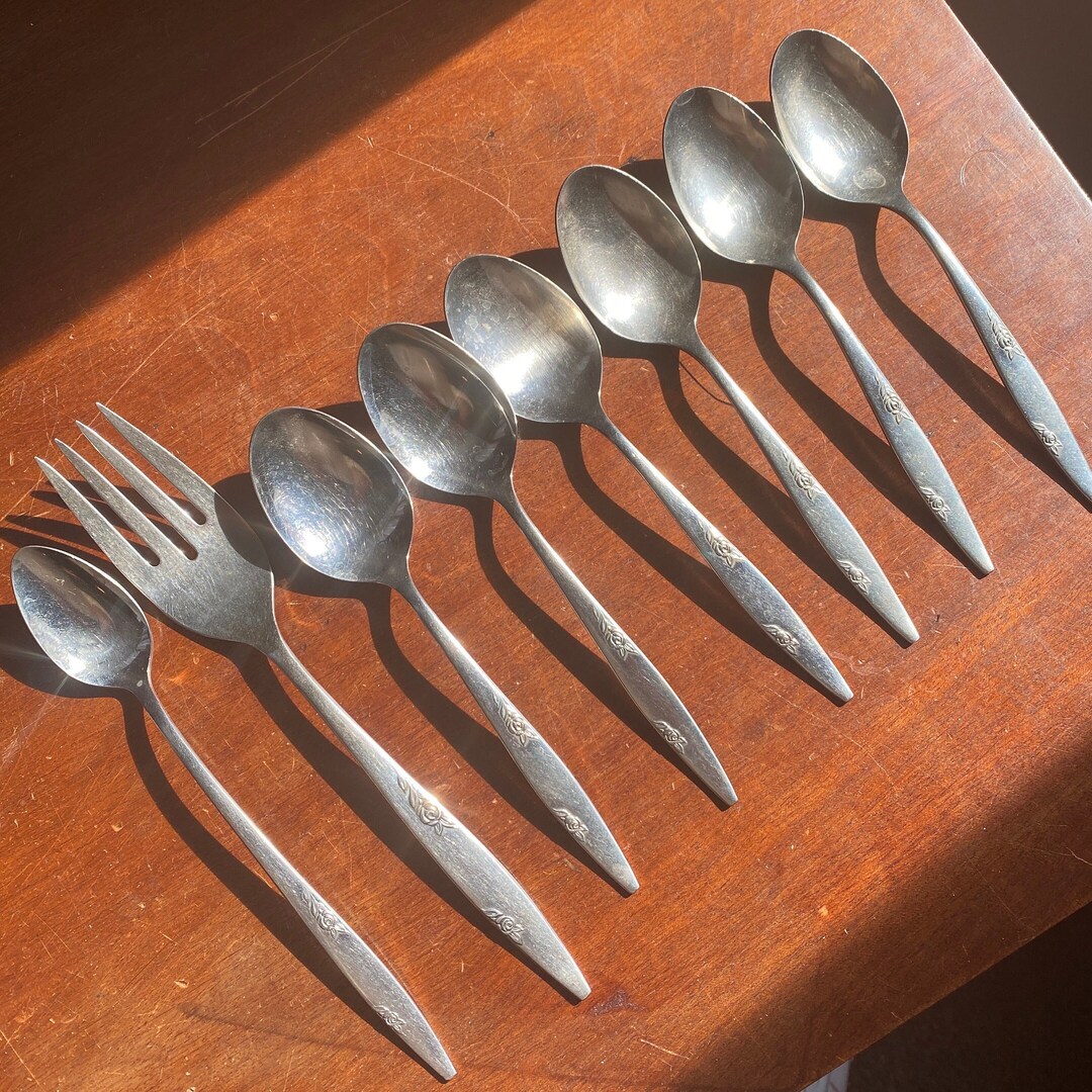 Oneida Vintage Silverware | TWIN ROSE | Replacement Flatware| Stainless ...