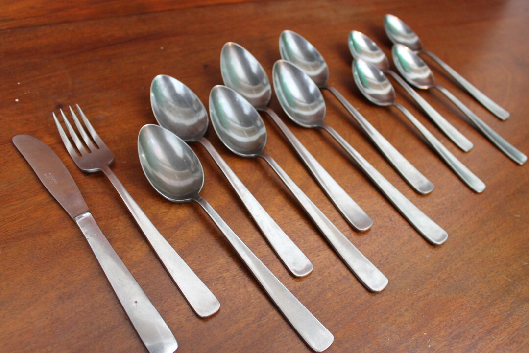 Gold Crest Japan Simple Solid Flatware Set Stainless Silverware Plain ...