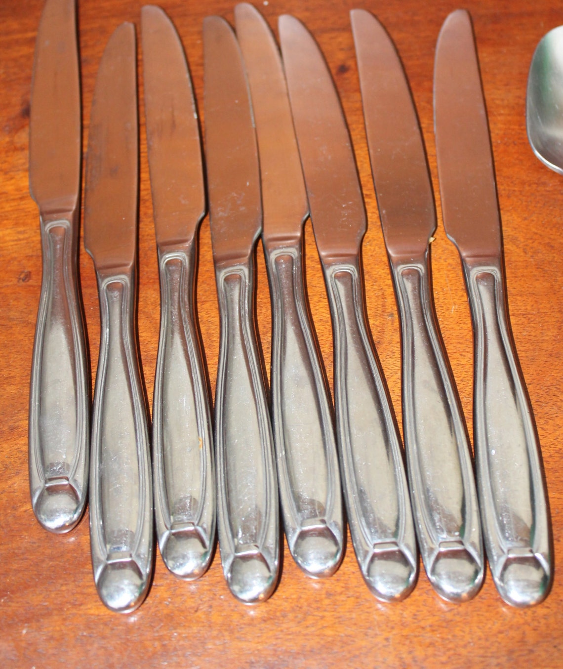 ONEIDA Satin Stainless Steel Pattern 18 10 Nub Vintage Flatware ...
