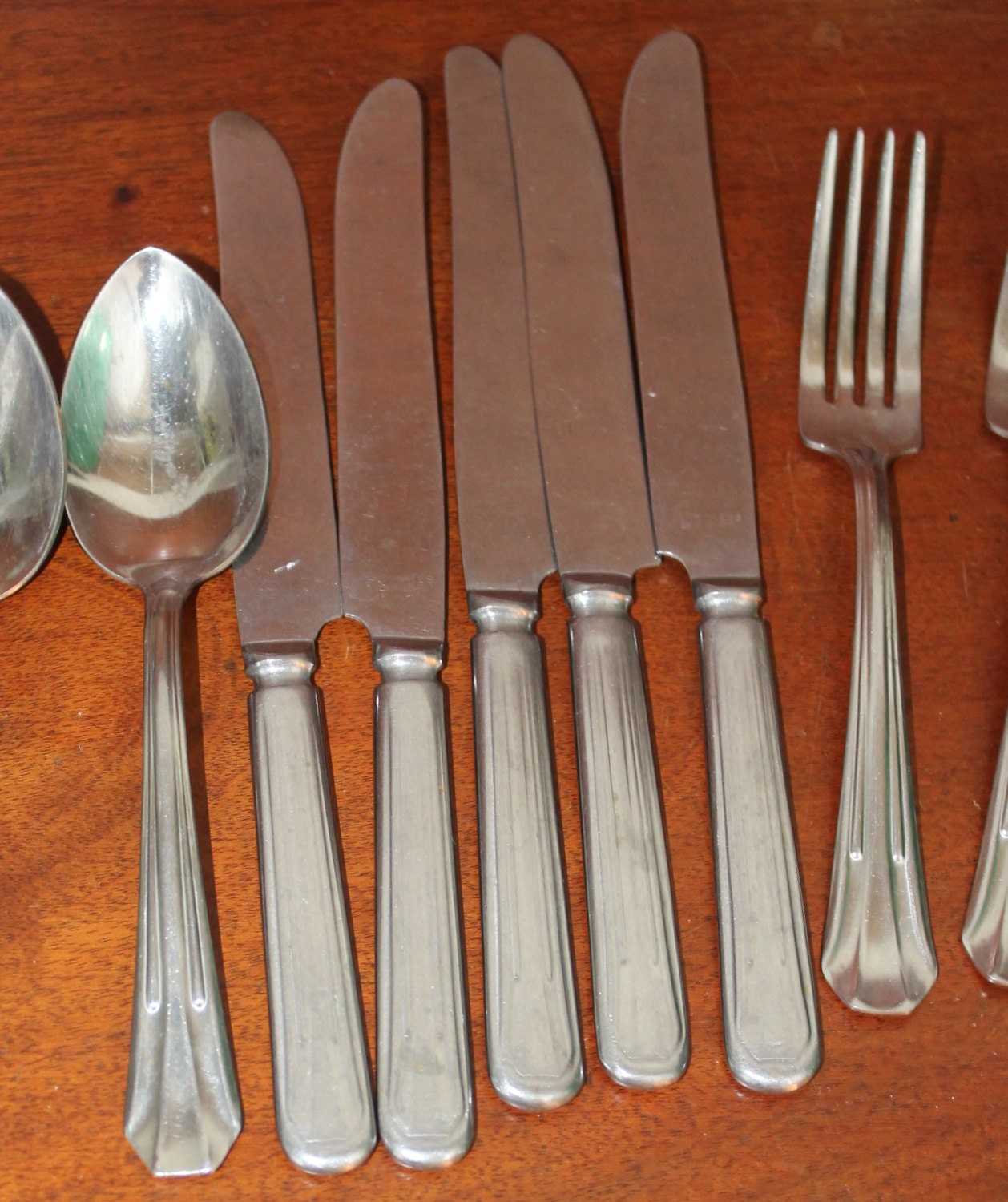 HAMPTON ROYAL Stainless Flatware Vintage Silverware Set Knife Fork ...