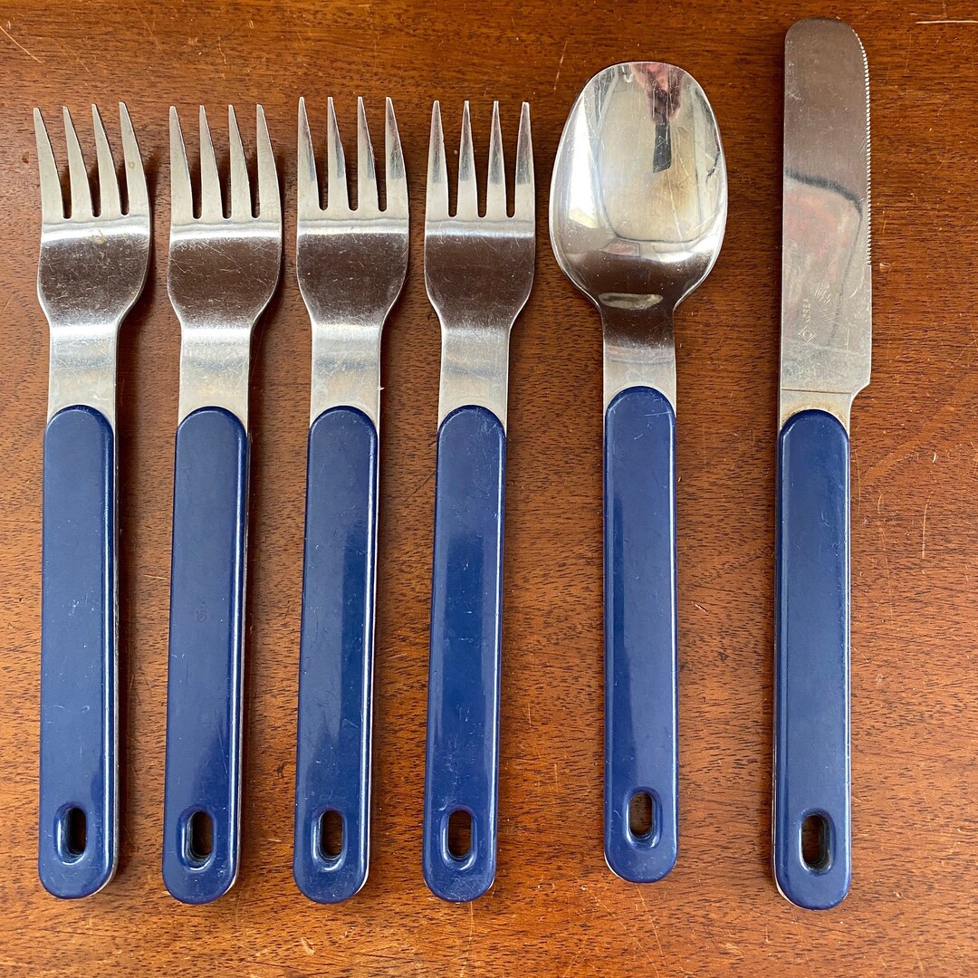 NORTHLAND Oneida in Colormates Pattern Stainless Silverware Navy Blue ...