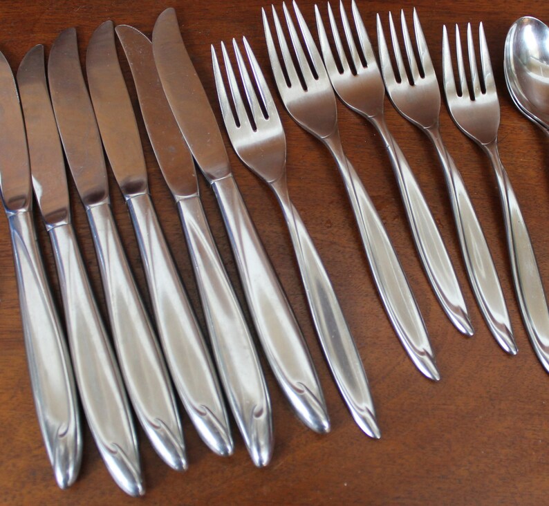 AMERICANA | Stainless Silverware Set | INTERNATIONAL Americana ...