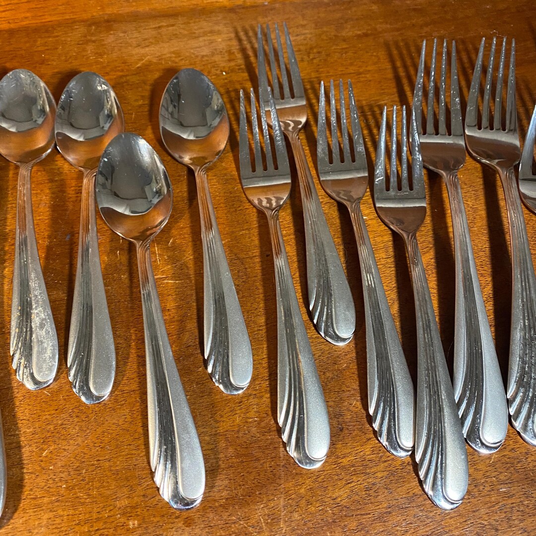 WIND Vintage Flatware Set by HAMPTON SILVERSMITHS Replacements in ...