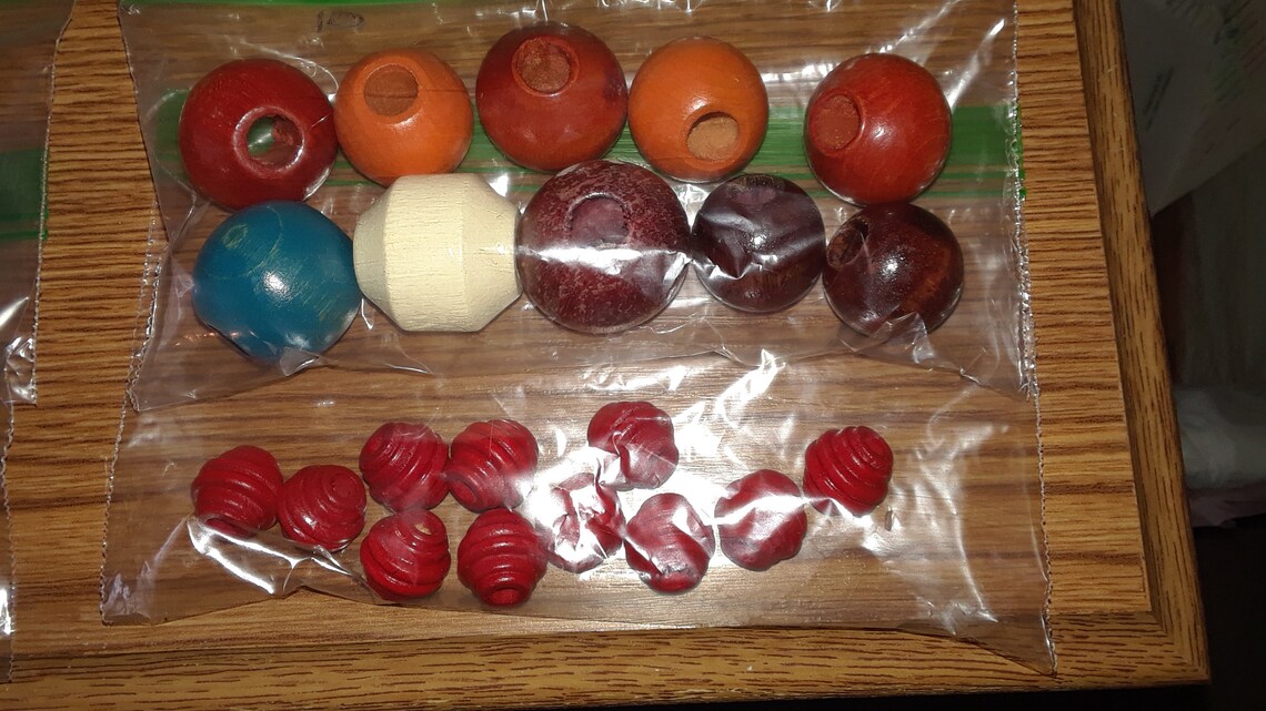 10 Packages of Wooden Beads, Misc. Beads, Vintage, for Craft Projects ...