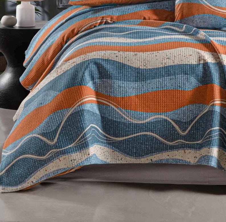 240x260 Cm (94 X 102 In) King Size Cotton Bedspread | Modern Wave ...