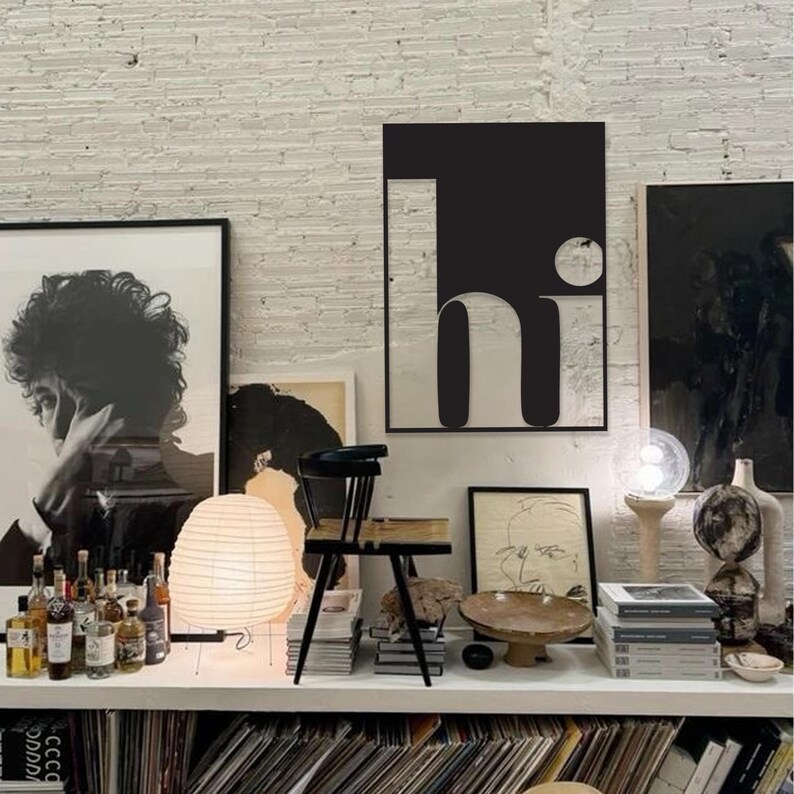 Arte de pared metálico moderno "Hola": Letrero minimalista de ...