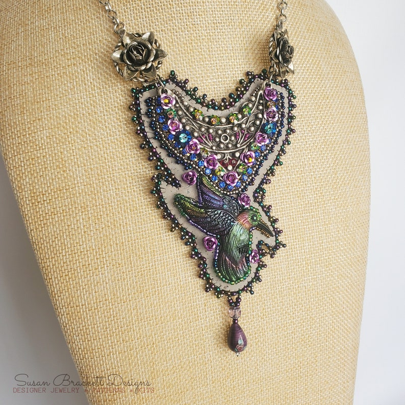 Nature's Melody Ruby Throated Hummingbird Beaded Pendant Rhinestone ...