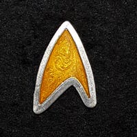 Star Trek Science Insignia Enamel Pin – Gold Science Division Badge ...