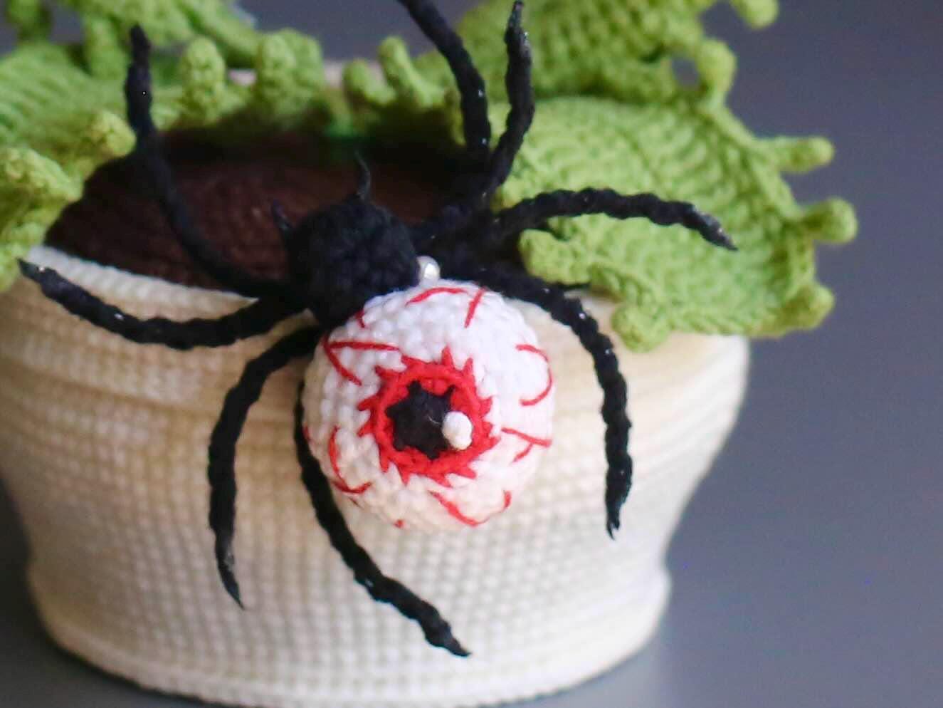 Dark Romance Fern Planter With Eyeball | Gothic Crochet Pattern | Love ...