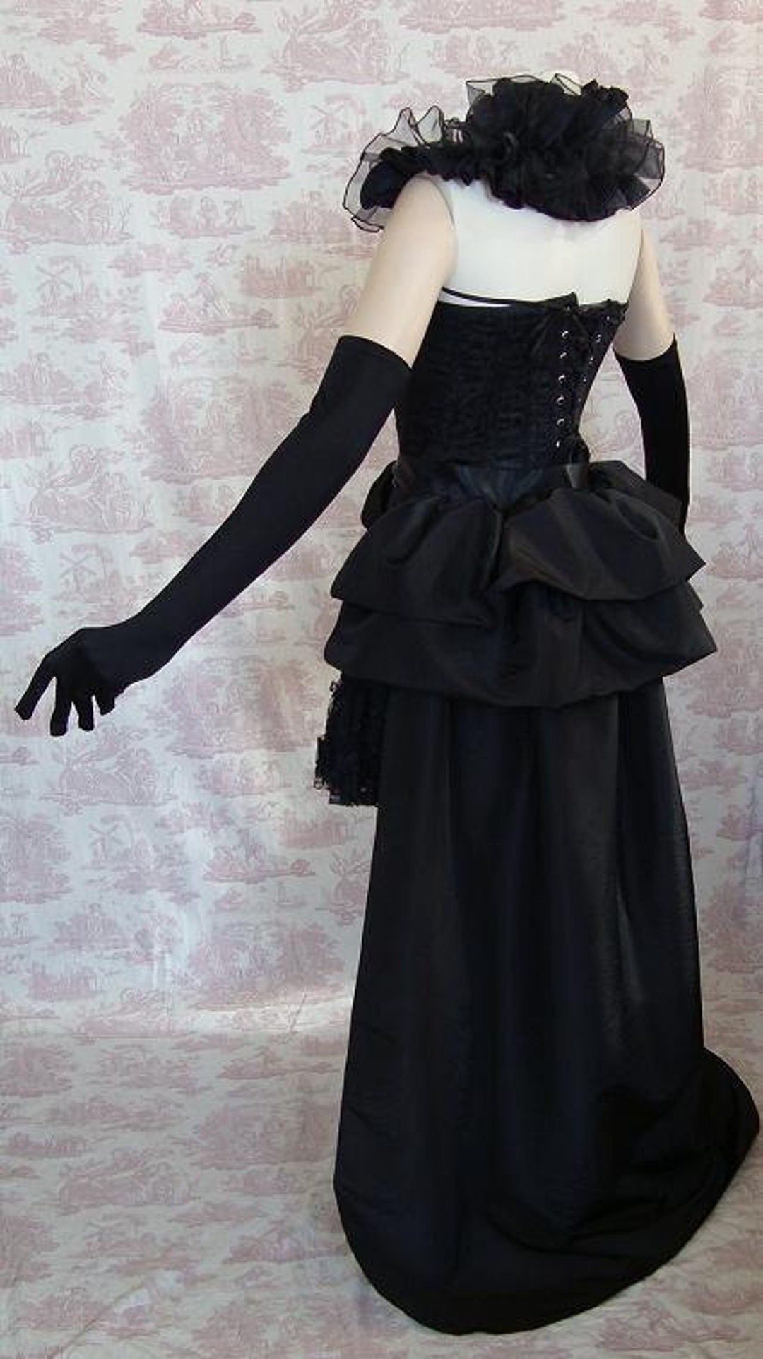 SALOON GIRL Long Burlesque Steampunk Bustle Goth by Gothic Burlesque - Etsy