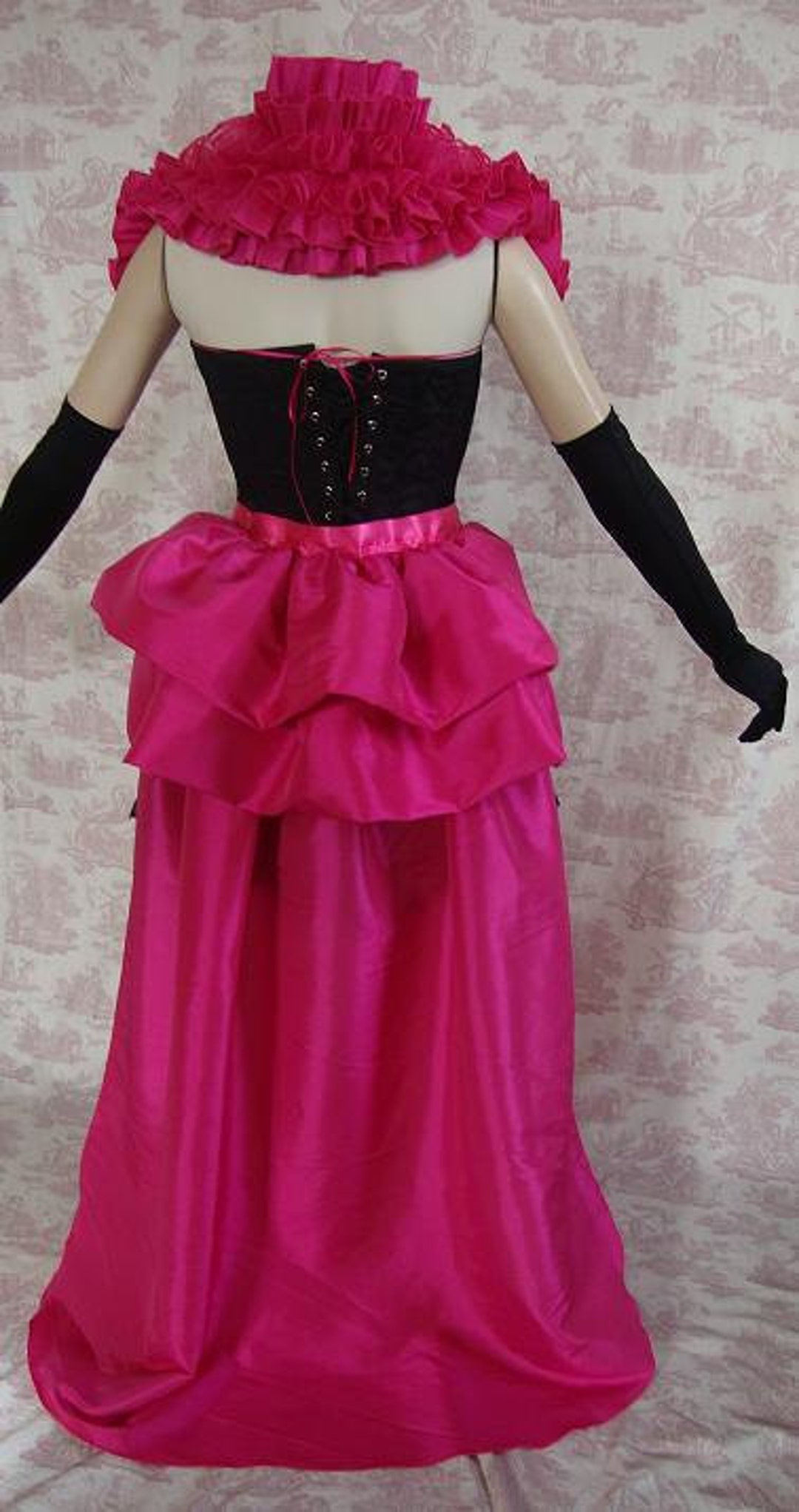 SALOON GIRL Long Burlesque Luxe Saloon Bustle by Gothic Burlesque - Etsy