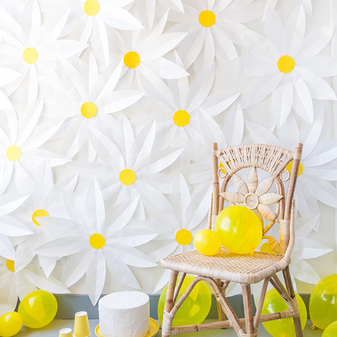 Paper Daisy Backdrop, PDF Template - Etsy