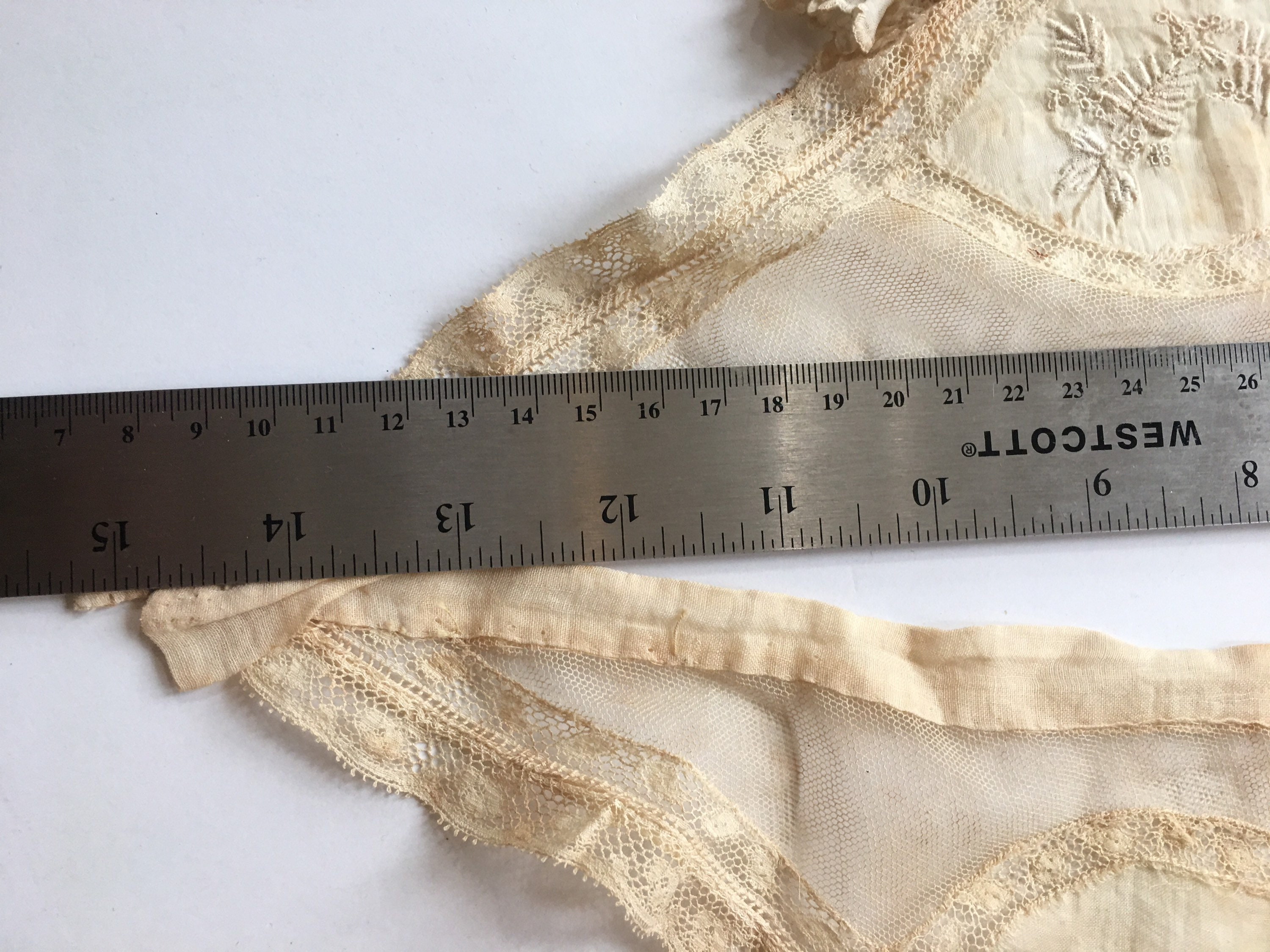 Vintage and Antique Distressed Lace Collars Embroidery Pleated Set of 4 ...