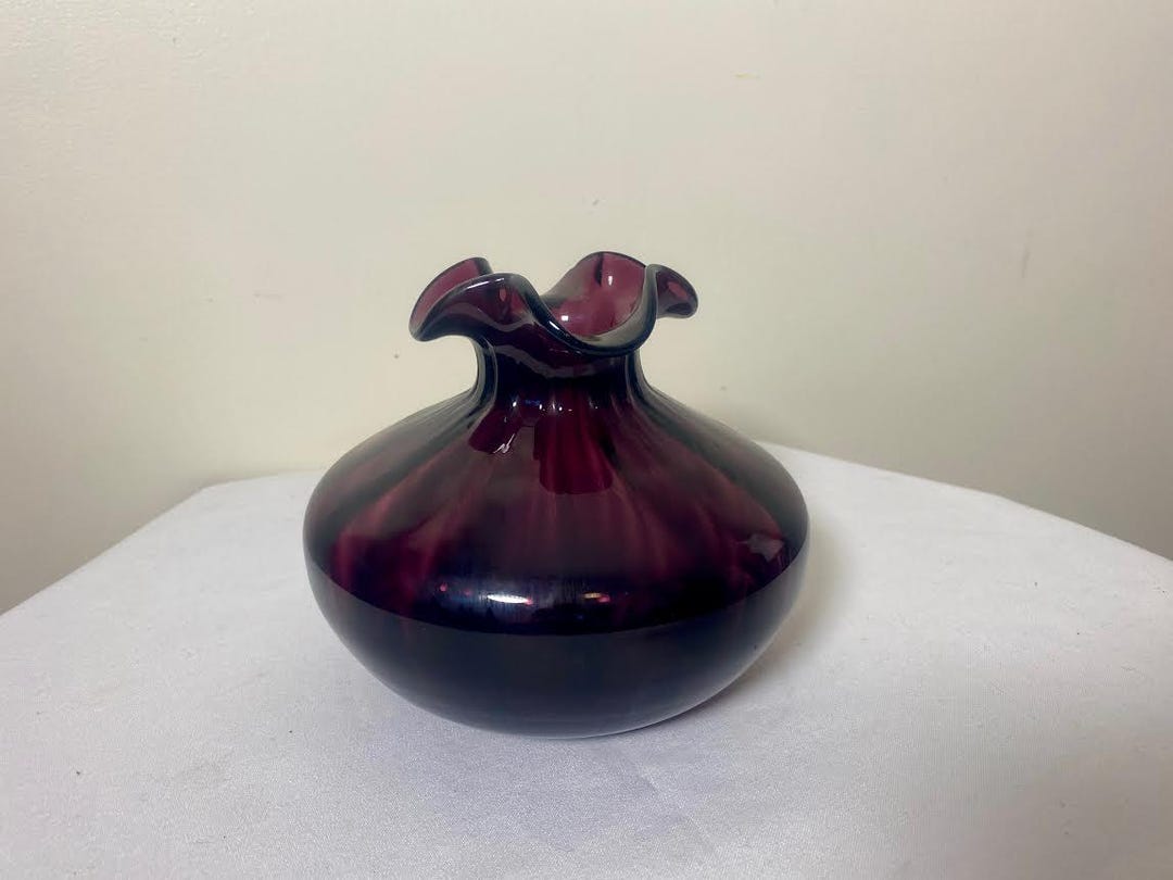 Vintage Beacon Glass Vase Amethyst Hand Blown Onion Bulb Optic Early ...