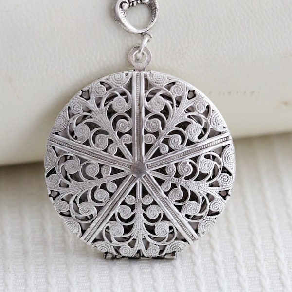 Filigree Locket - Etsy