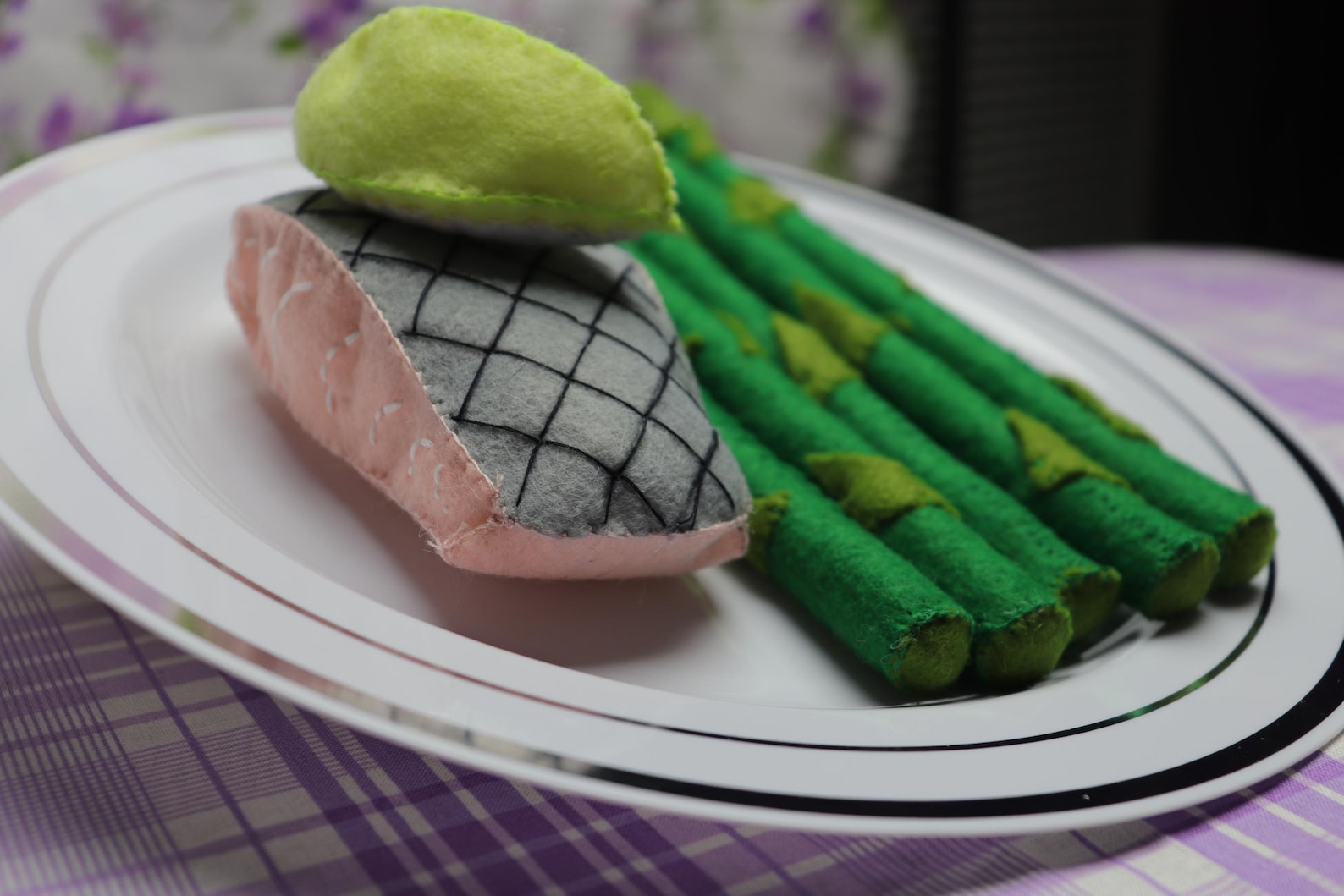 Felt Salmon & Asparagus Play Food Set – Montessori Toy, Pretend Play ...
