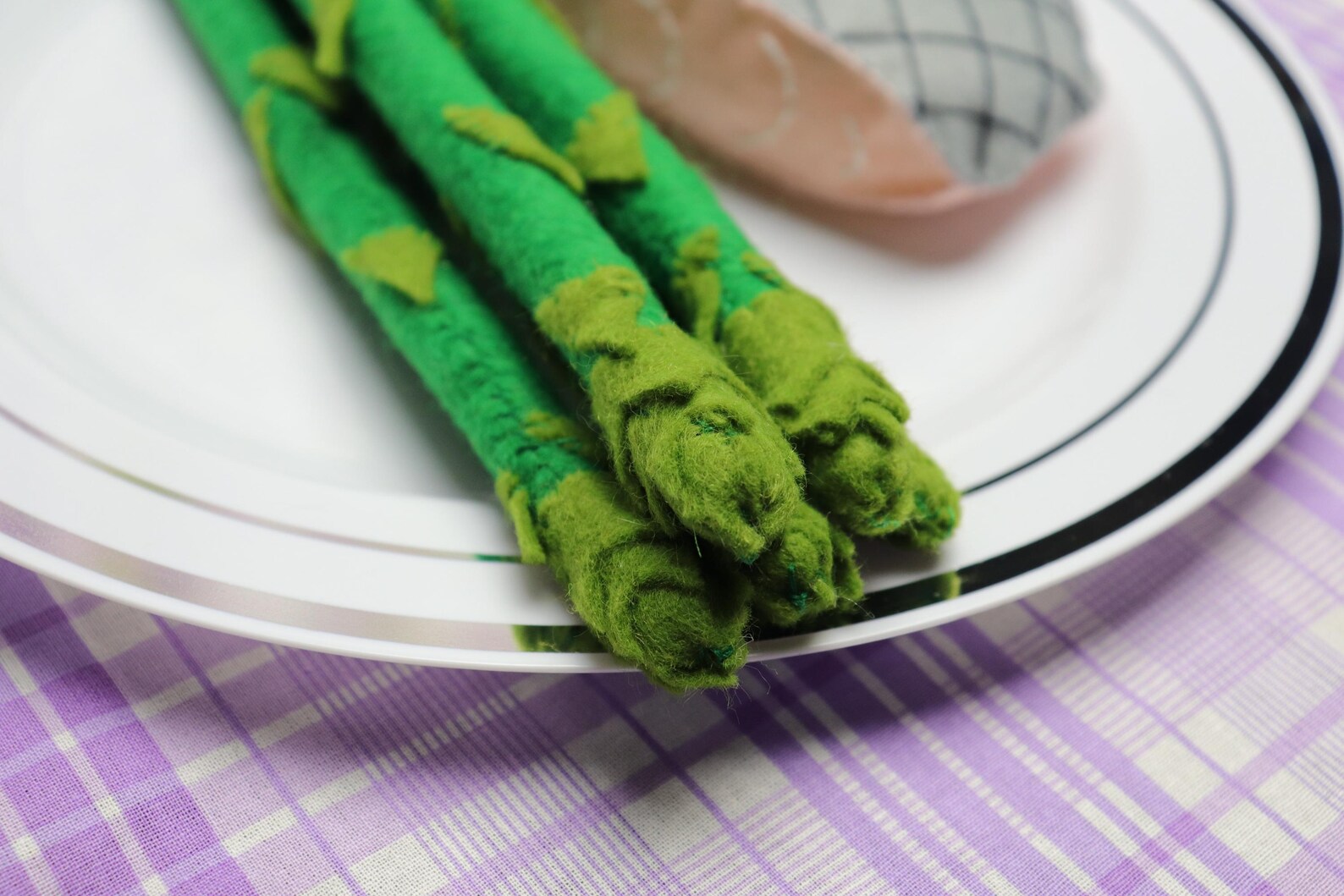 Felt Salmon & Asparagus Play Food Set – Montessori Toy, Pretend Play ...