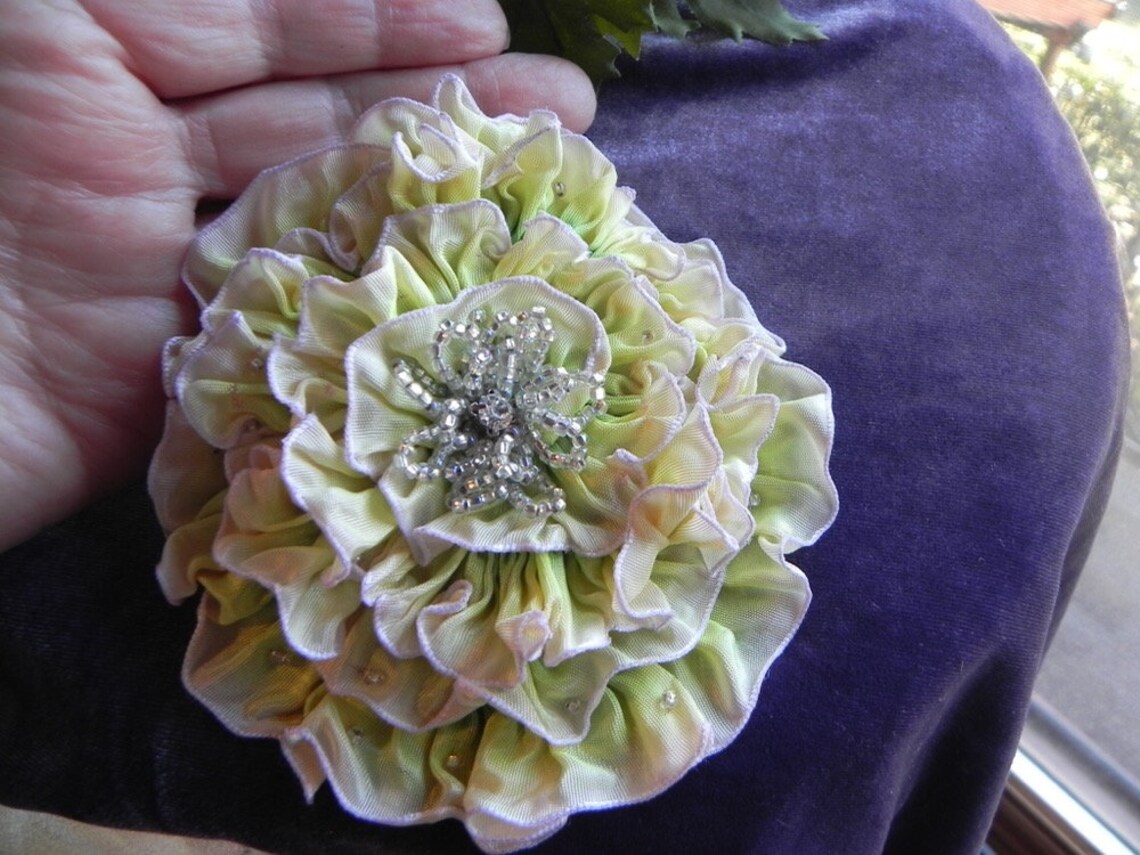 French Ombre' Ribbon Pale Pink to Green, Enchanting Millinery Appliqué ...