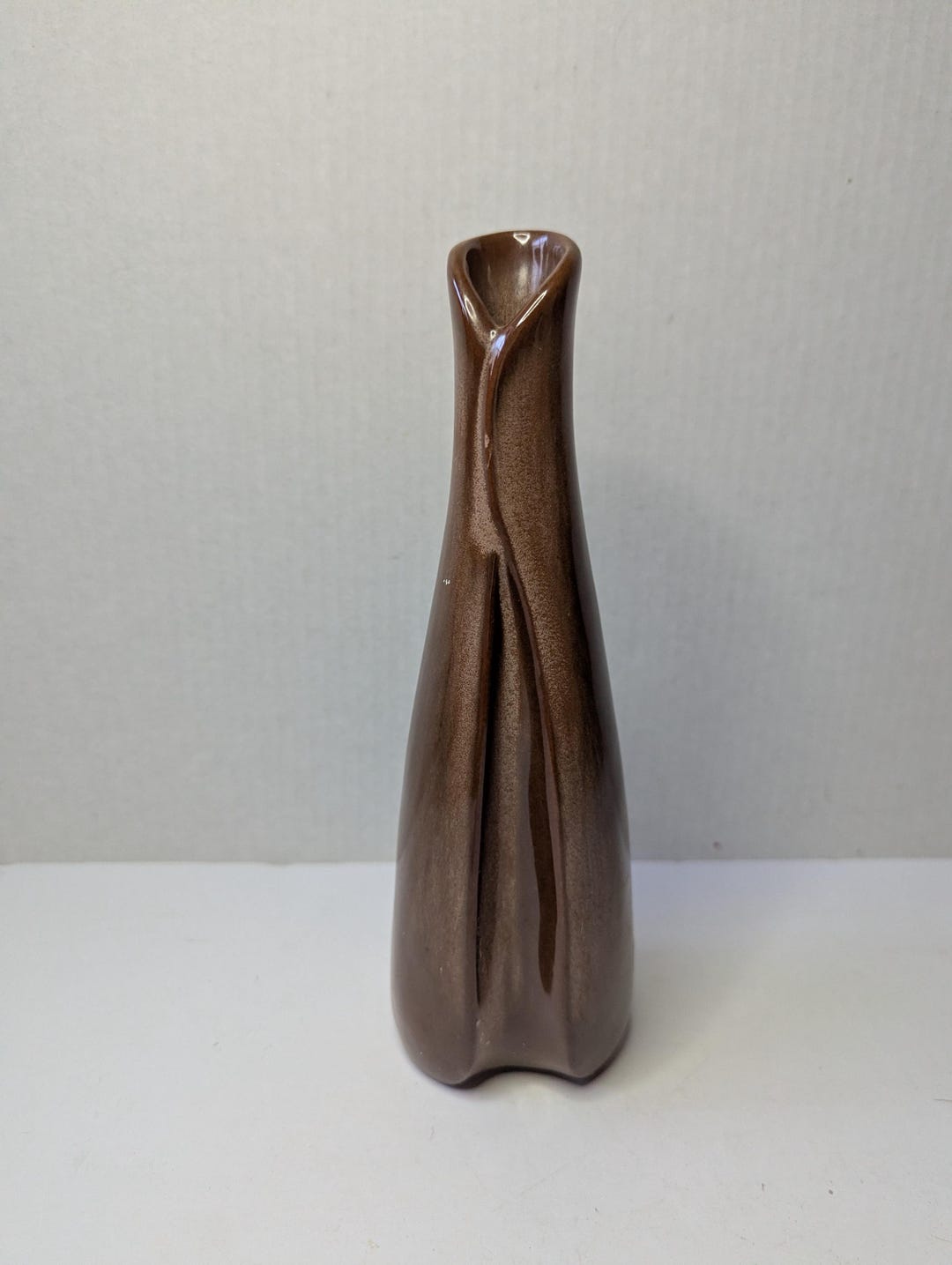 Frankoma Pottery, Brown Satin 9” Bud Vase #46 Sapulpa Clay - Etsy