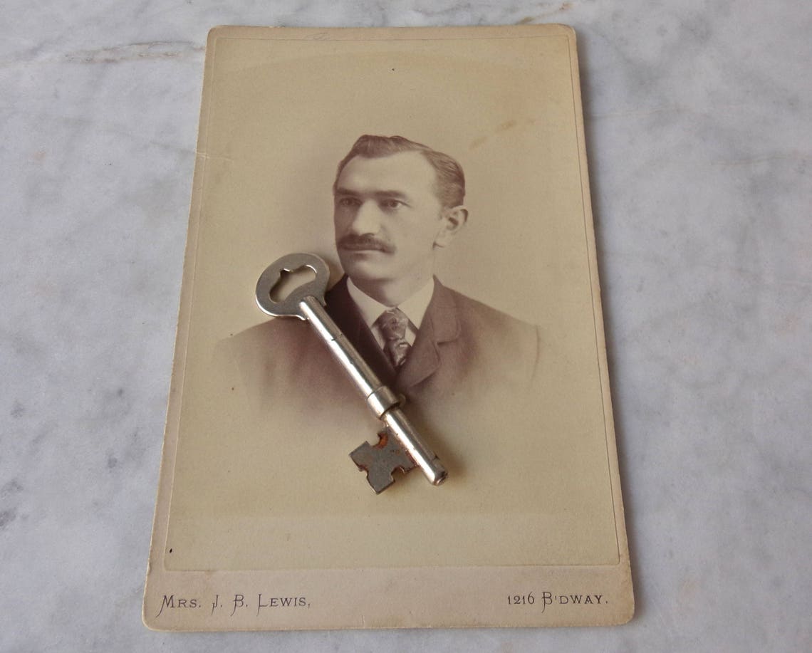 Vintage Skeleton Key Victorian Gothic Pendant 1920s | Etsy