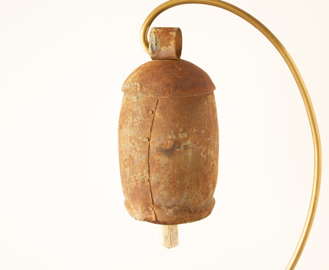 Rusty Bell Wood Clapper Western Farmhouse Decor Vintage 1970s - Etsy España