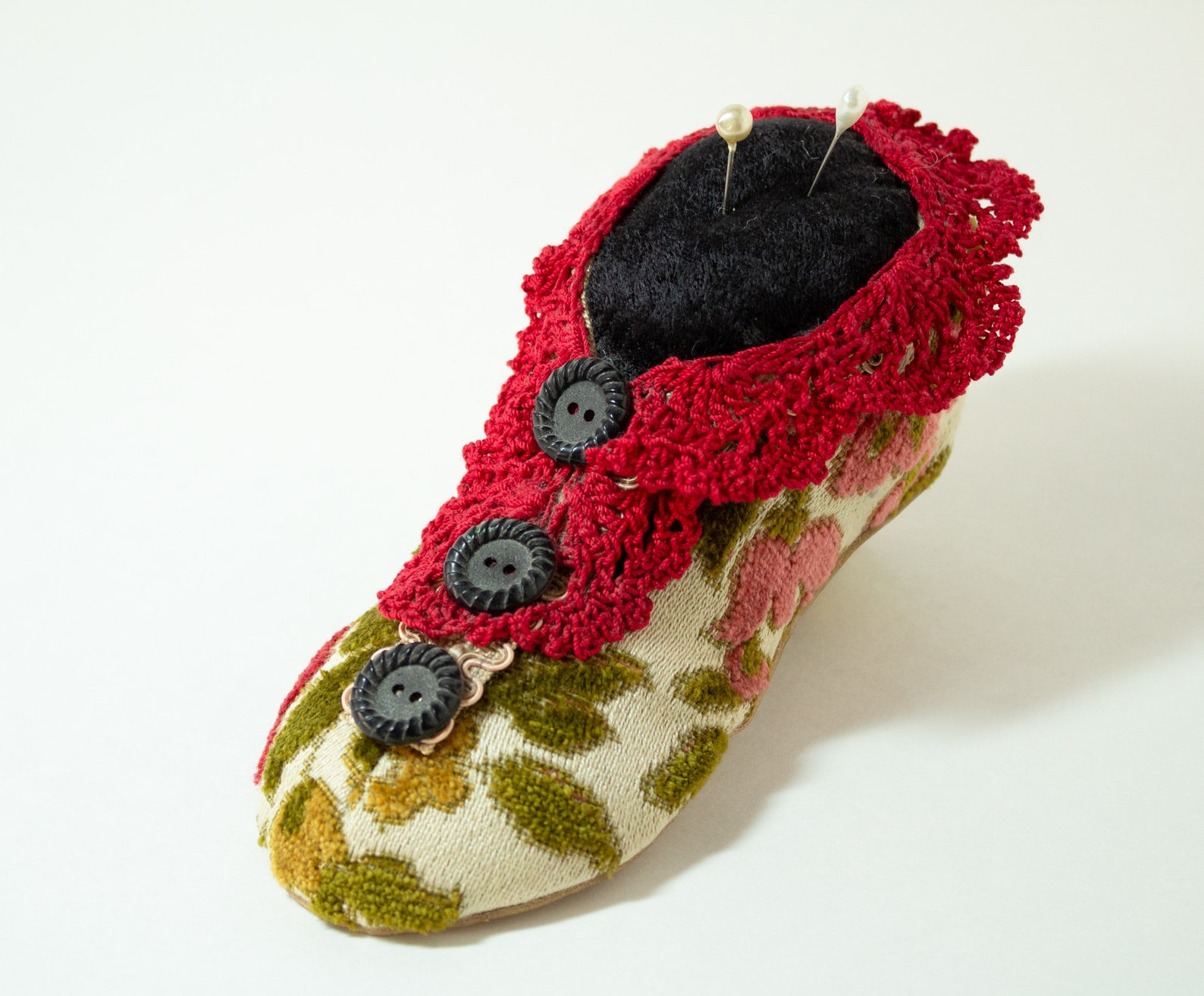 Vintage Velvet Slipper Pin Cushion - Etsy