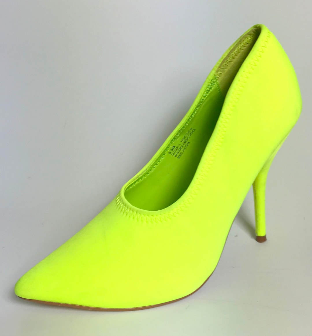 Vintage Chartreuse Pumps - Etsy