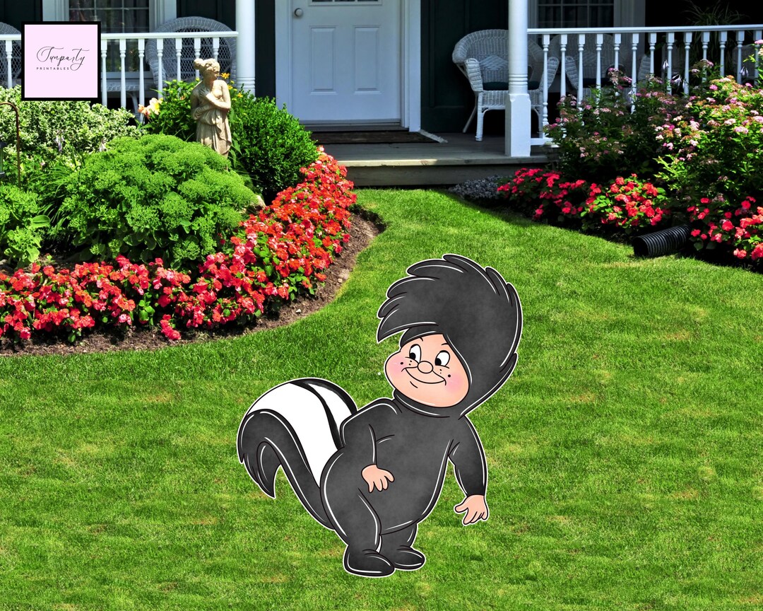 Peterpan Skunk Cutout Standee, Birthday Party Decor (digital Download ...