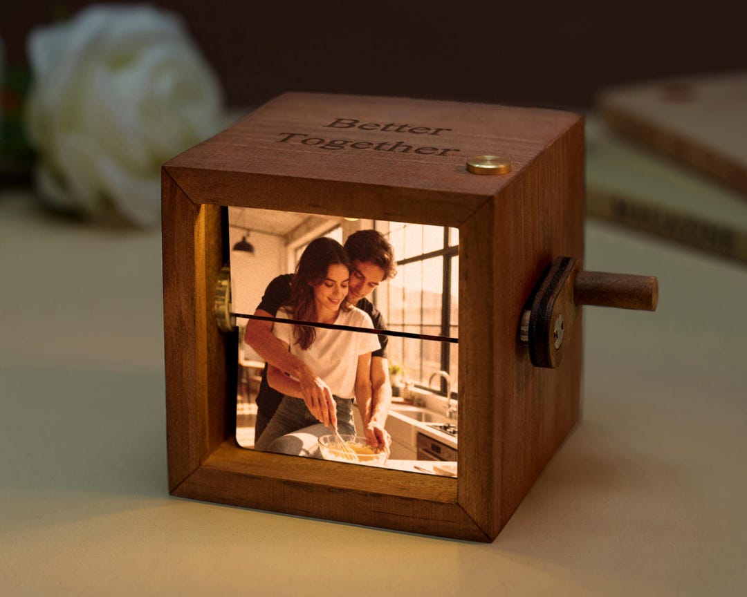 Personalized Flip Book Frame Photo Animation Box With Crank, Wooden USB ...